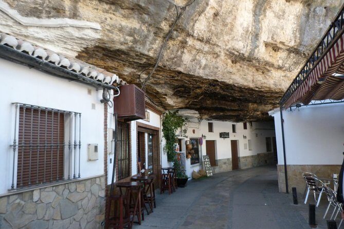 From Costa del Sol: Ronda and Setenil de las Bodegas - Key Points