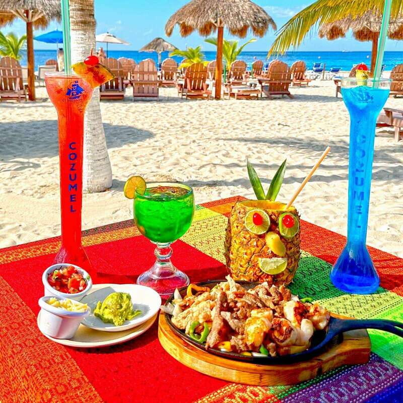 From Cozumel: Chankanaab Park Day pass with Open Bar & Lunch - The Experience in Detail