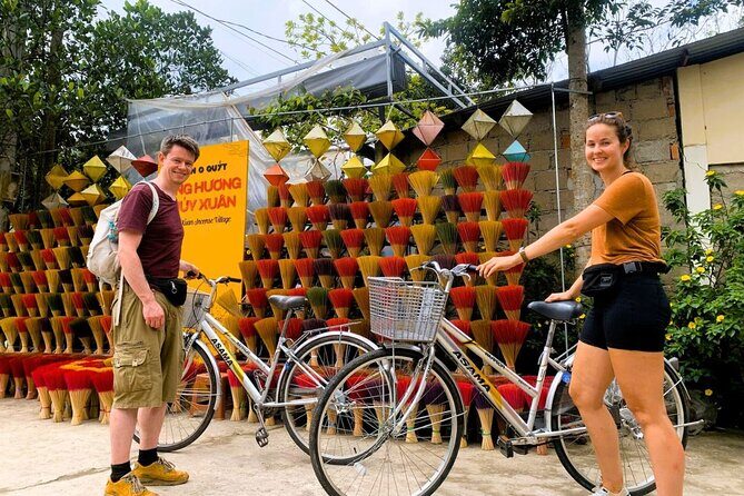 From Da Nang Hue Imperial City and Heritage Train - Lunch and Cycling in Thuy Bieu