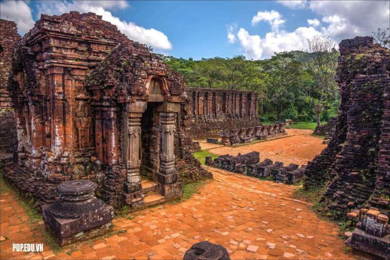 From Da Nang: My Son Sanctuary Guided Tour with Lunch - What the Tour Offers at a Glance