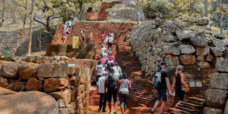 From Dambulla: Sigiriya Rock, Village, and Minneriya Tour - FAQ