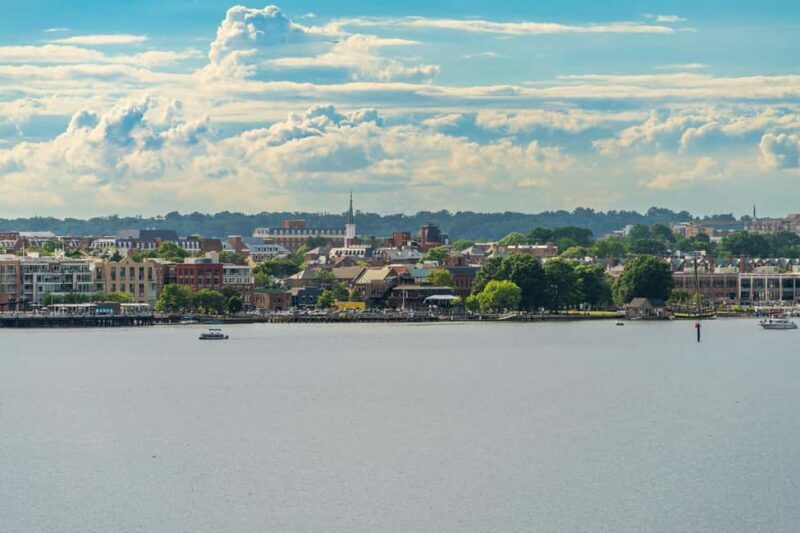 From DC: Old Town Alexandria in a Day with Round Trip Ferry - Leisure and Personal Exploration