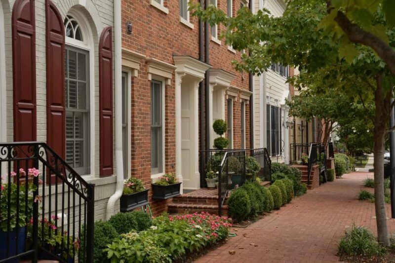 From DC: Old Town Alexandria in a Day with Round Trip Ferry - Who Should Consider This Tour?