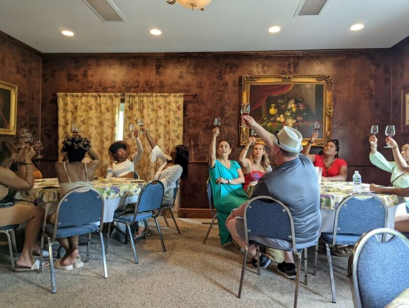 From DC: Premium Virginia Wine Country Tour with Tastings - Food? Snacks & Opportunities