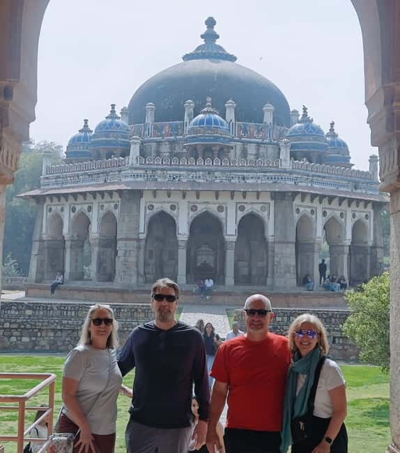 From Delhi: 3-Day Golden Triangle Delhi, Agra, & Jaipur Tour - Exploring the Delhi Leg: A City of Contrasts