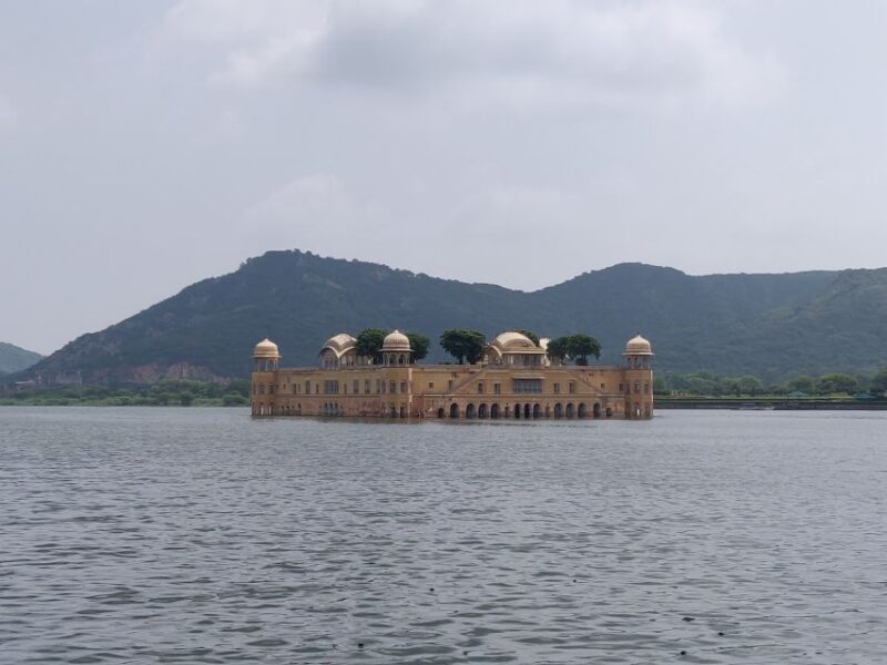From Delhi: 5 Days Golden Triangle Delhi, Agra & Jaipur Tour - Who Should Consider This Tour?