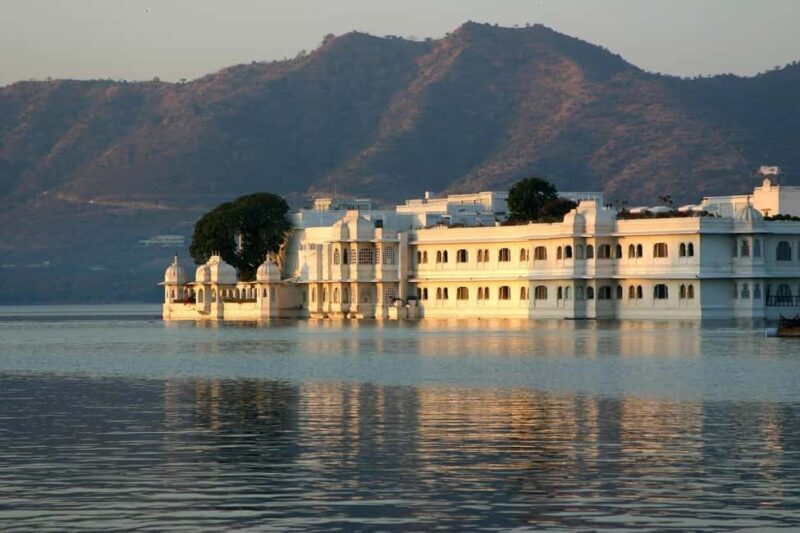 From Delhi: 6-Day Golden Triangle Tour with Udaipur - Summary: Who Should Consider This Tour?