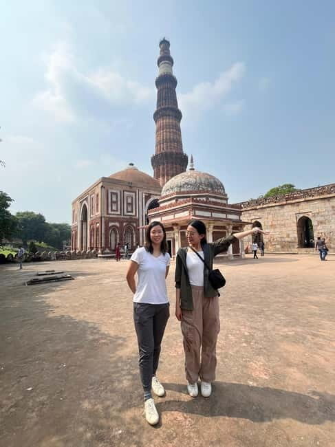 From Delhi Airport: Layover Guided Old & New Delhi Tour - Exploring Delhi in a Short Time