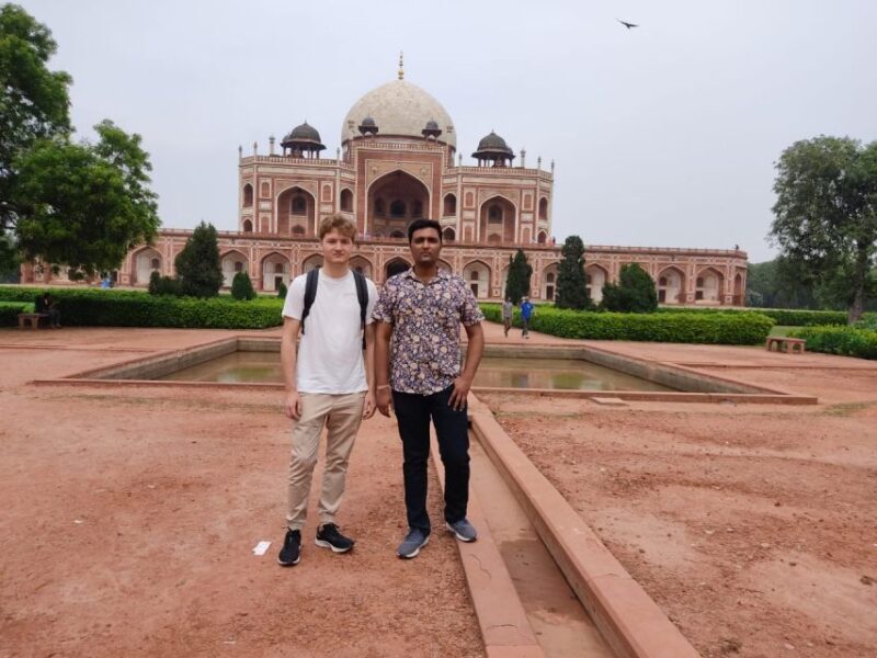 From Delhi Airport: Layover Guided Old & New Delhi Tour - Who Should Consider This Tour?