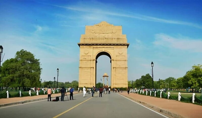From Delhi Airport: Layover Guided Old & New Delhi Tour - A Detailed Look at the Itinerary