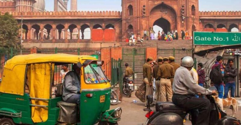 From Delhi Airport: Layover Guided Old & New Delhi Tour - The Sum Up