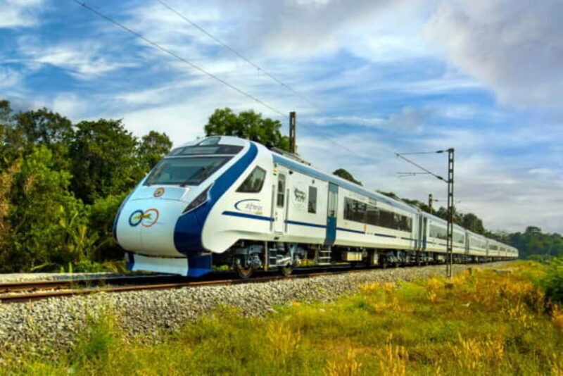 From Delhi: By Express Train, Taj Mahal & Agra Fort Trip. - Key Points