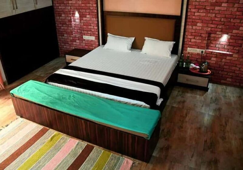 From Delhi: Chambal River Safari with Jeep and Boat Ride - Practical Tips for Travelers