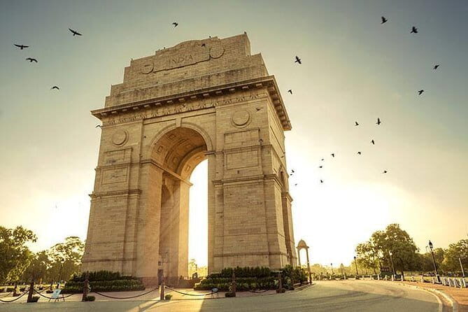 From Delhi : Delhi Day Tour in 4 Hours - Authentic Experiences and Practical Details