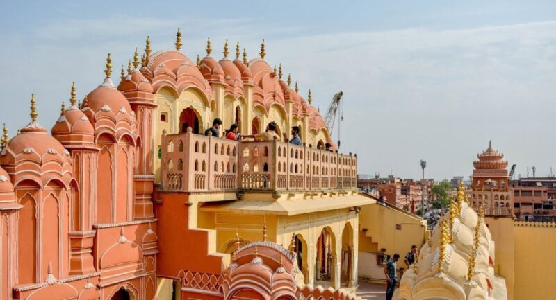 From Delhi: Jaipur Private Tour with Guide & Hotel Pickup - Amber Fort (Approx. 1.5 hours)