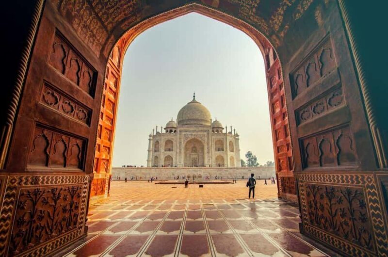 From Delhi Luxury 2 Day Agra & Jaipur Tour with Elephant SOS - Discovering the Sights: Agra and Jaipur in a Nutshell