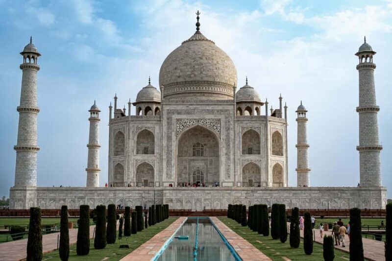 From Delhi: Luxury Taj Mahal Sunrise & Agra Fort Guided Tour - A Deep Dive Into the Experience