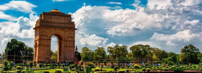 From Delhi: Old & New Delhi Private sightseeing tour - Key Points