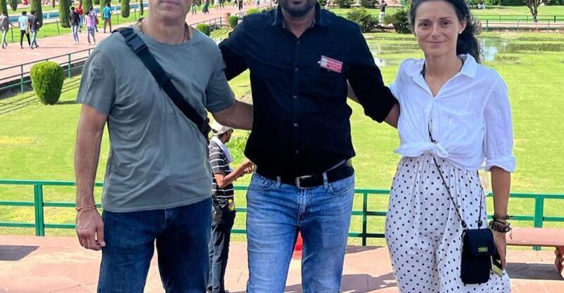 From Delhi: One Day Trip To Taj Mahal, Agra Fort & Baby Taj - Visiting the Taj Mahal