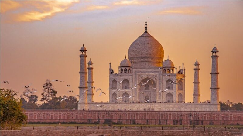 From Delhi: Overnight Agra City-Highlights Tour - An In-Depth Look at the Tour Experience