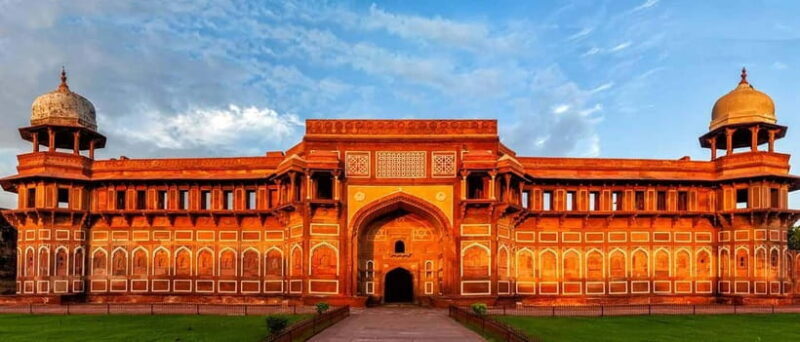 From Delhi : Priavte Taj Mahal Tour By Car - Key Points