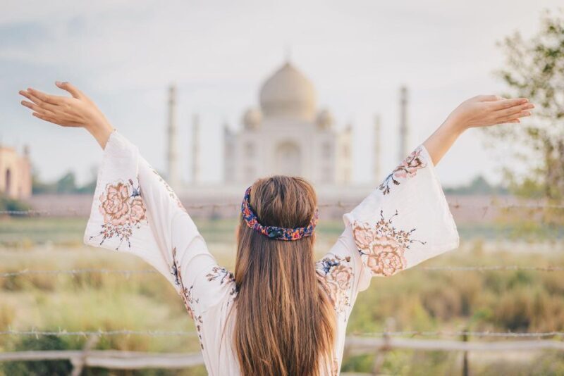 From Delhi: Private Layover Taj Mahal Day Tour By Car - The Transportation and Guides: Why They Matter