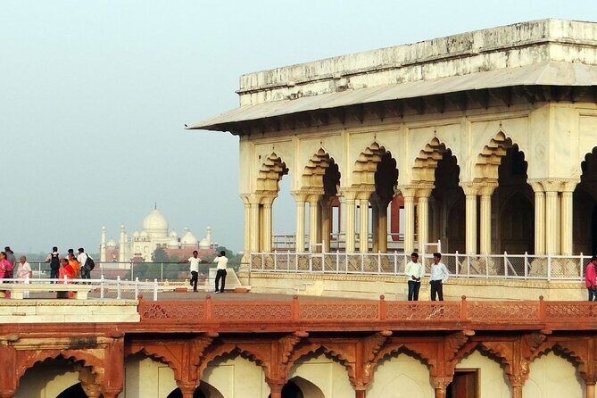 From Delhi: Private Taj Mahal & Agra Tour By SuperFast Train - Visiting Agra Fort: Mughal Grandeur