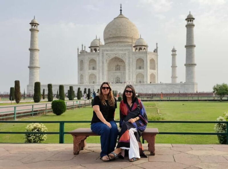 From Delhi: Private Taj Mahal & fatehpur Sikri Day Trip - The Journey: Day-by-Day Breakdown