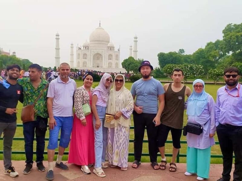 From Delhi: Private Tajmahal, Agra Fort, Baby Taj Day Trip - What Travelers Are Saying