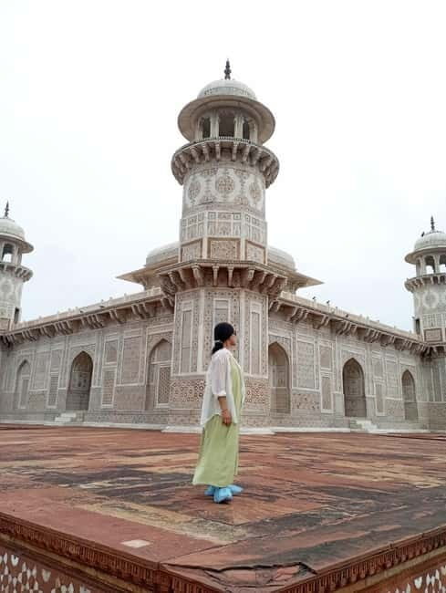 From Delhi -Same Day Agra Tour by Express Train - The Journey Begins: From Delhi to Agra by Train