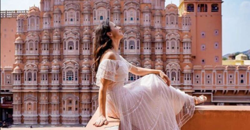 From Delhi: Same Day Private Jaipur Tour with Transfers. - Key Points
