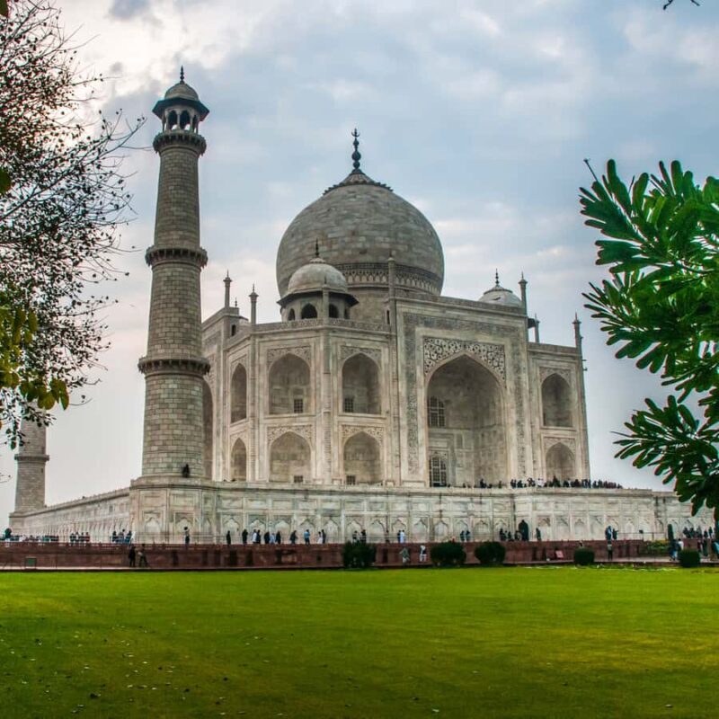 From Delhi : Same day Taj Mahal tour by car all inclusive - The Journey to Agra: What to Expect