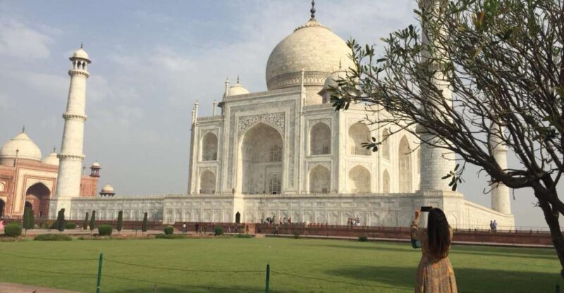From Delhi: Same Day Taj Mahal Tour by Car with Chauffeur - Key Points