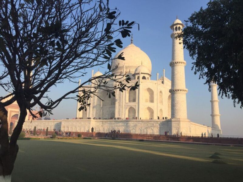 From Delhi: Same Day Taj Mahal Tour by Car with Chauffeur - The Journey Begins: From Delhi to Agra