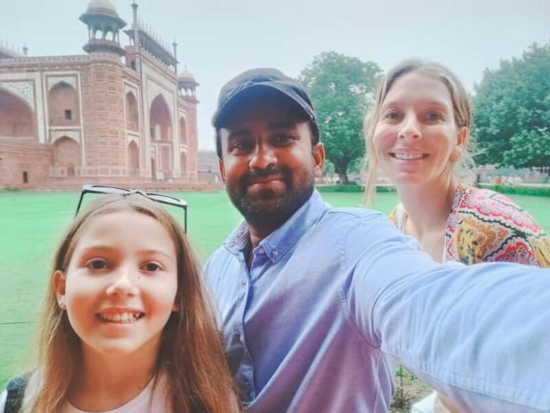 From Delhi: Same Day Taj Mahal Tour with lunch in 5 star - Itinerary Breakdown: What to Expect from Start to Finish