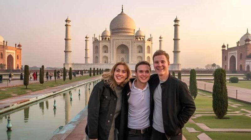 From Delhi: Skip-the-Line Taj Mahal & Agra Tour with 5*Lunch - The Enchanting Agra Fort