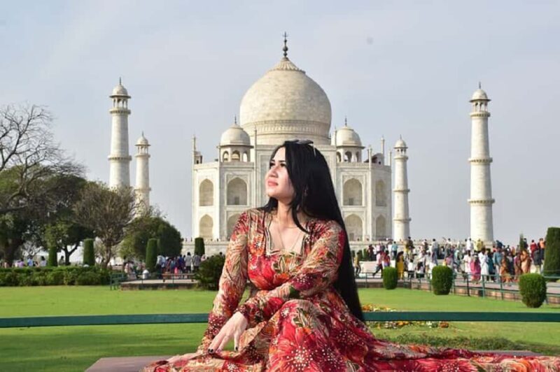 From Delhi: Skip-The-Line Taj Mahal, Fort and Baby Taj Tour - A Complete Look at the Experience