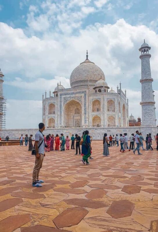 From Delhi: Sunrise Taj Mahal Agra Tour with Car & Guide - An Overview of the Experience