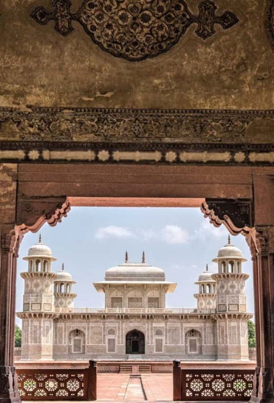 From Delhi: Sunrise Taj Mahal Agra Tour with Car & Guide - The Sum Up