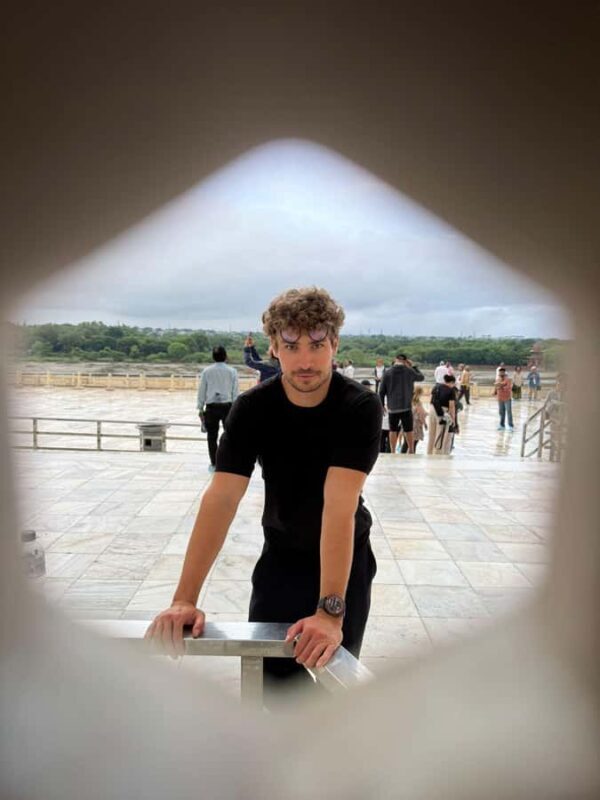 From Delhi: Taj Mahal & Agra City Tour with Tickets & Lunch - An In-Depth Look at the Experience