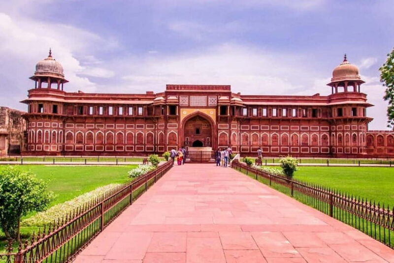 From Delhi: Taj Mahal & Agra Day Trip with Fatehpur Sikri - Flights and Timings: What to Expect from This Taj Mahal Day Trip