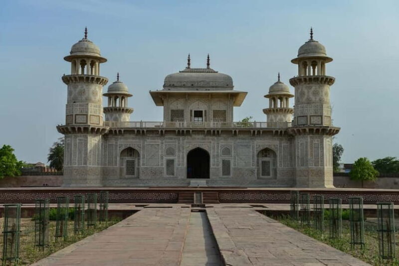 From Delhi: Taj Mahal, Agra Fort, and Baby Taj Day Trip - Key Points