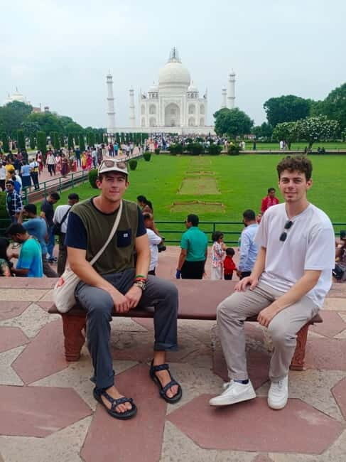 From Delhi: Taj Mahal, Agra Fort, & Baby Taj Private Tour - Exploring Agra Fort