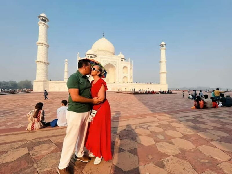 From Delhi: Taj Mahal, Agra Fort & Baby Taj with 5* Lunch - Key Points