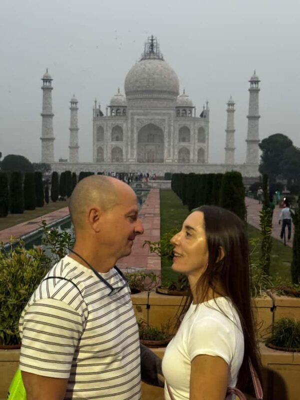 From Delhi: Taj Mahal & Agra Fort Day Tour with 5* Breakfast - Indulge in a 5-Star Breakfast