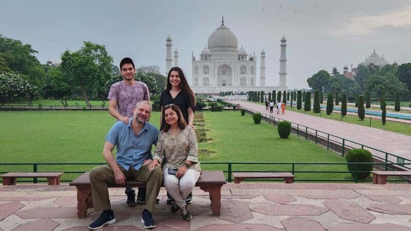 From Delhi Taj Mahal & Agra Full Day Round Trip - Key Points