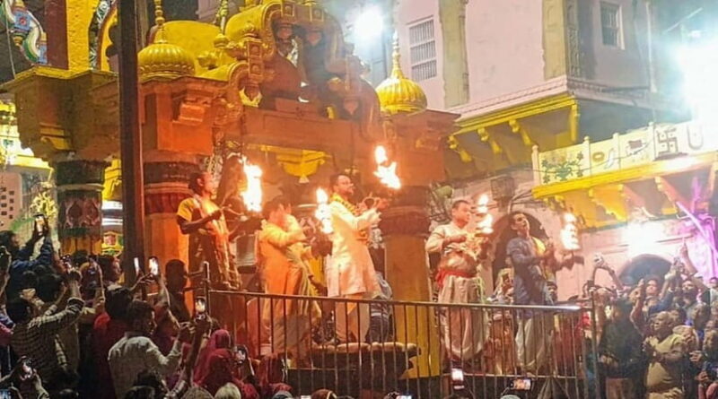 From Delhi: Taj Mahal, Agra, Mathura & Vrindavan Day Trip - Key Points