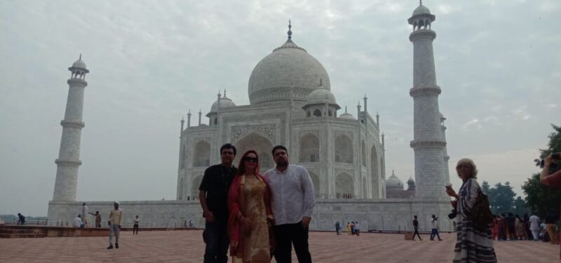 From Delhi: Taj Mahal & Agra Private Day Tour with Transfer - Agra Fort: A Fortress Laden with Stories