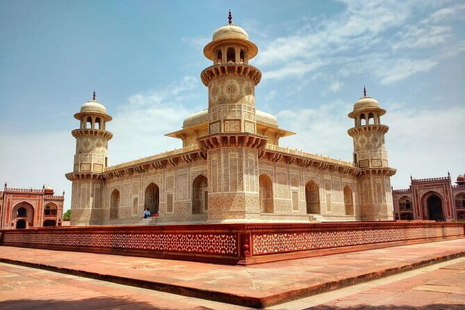 From Delhi: Taj Mahal & Agra Private Day Trip with Transfers - Key Points