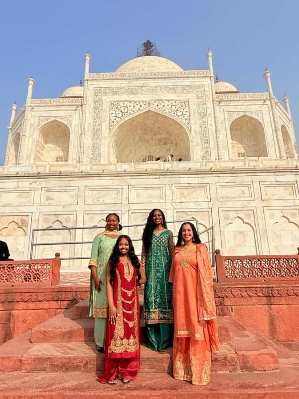 From Delhi: Taj Mahal & Agra Tour by Gatimaan Express Train - Key Points